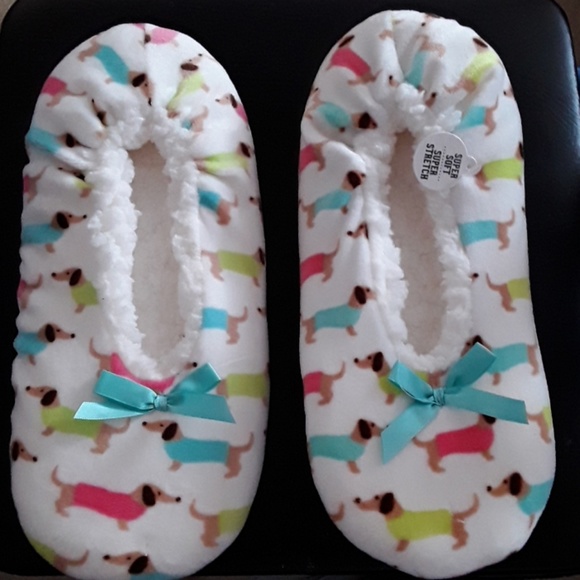 unbranded | Shoes | Weiner Dog Soft Stretchy Ladies 89 Slippers New ...